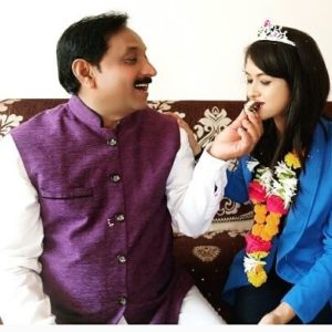 Deepika Yadav (News Anchor) Wiki, Age, Husband, Family, Salary ...