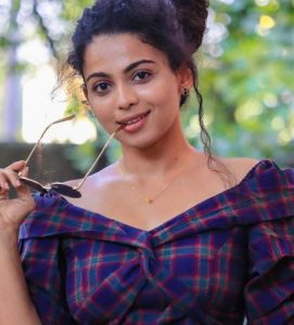 Heart Beat (Hotstar) Cast & Crew, Release Date, Actors, Wiki & More ...